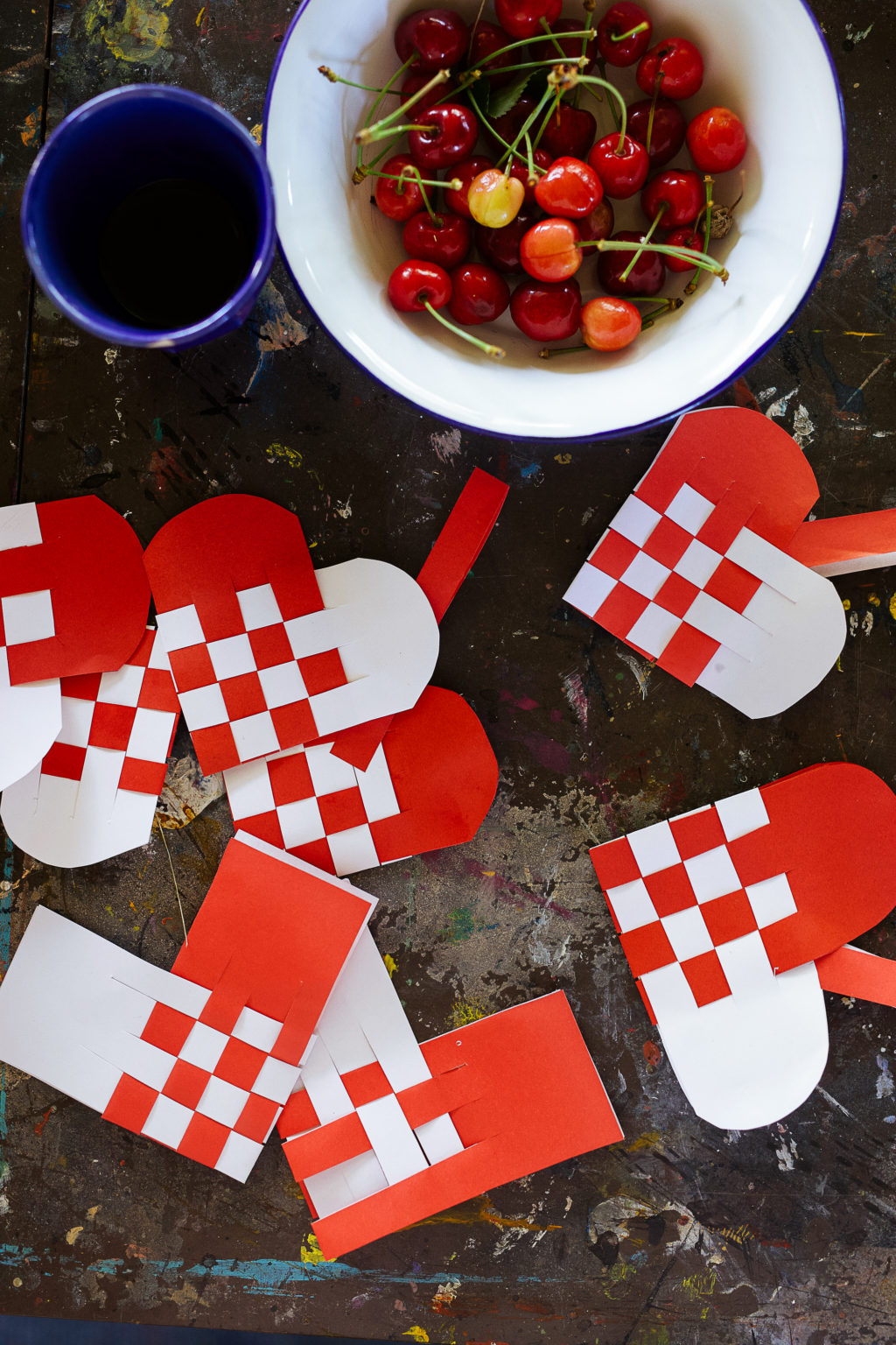 Danish Paper Hearts - Around the Kitchen Table